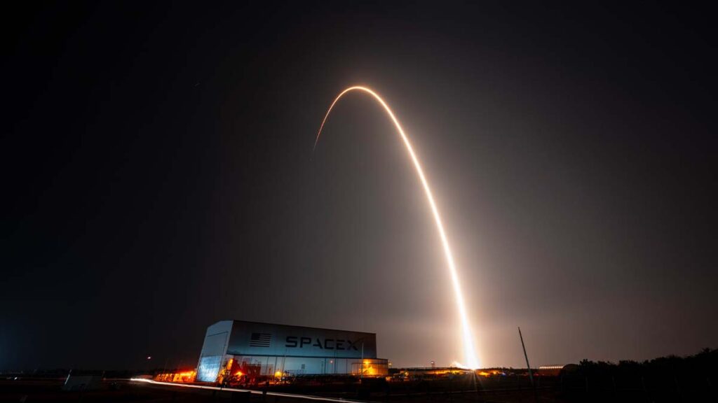 SpaceX successfully launched a Falcon 9 rocket from Space Launch ...